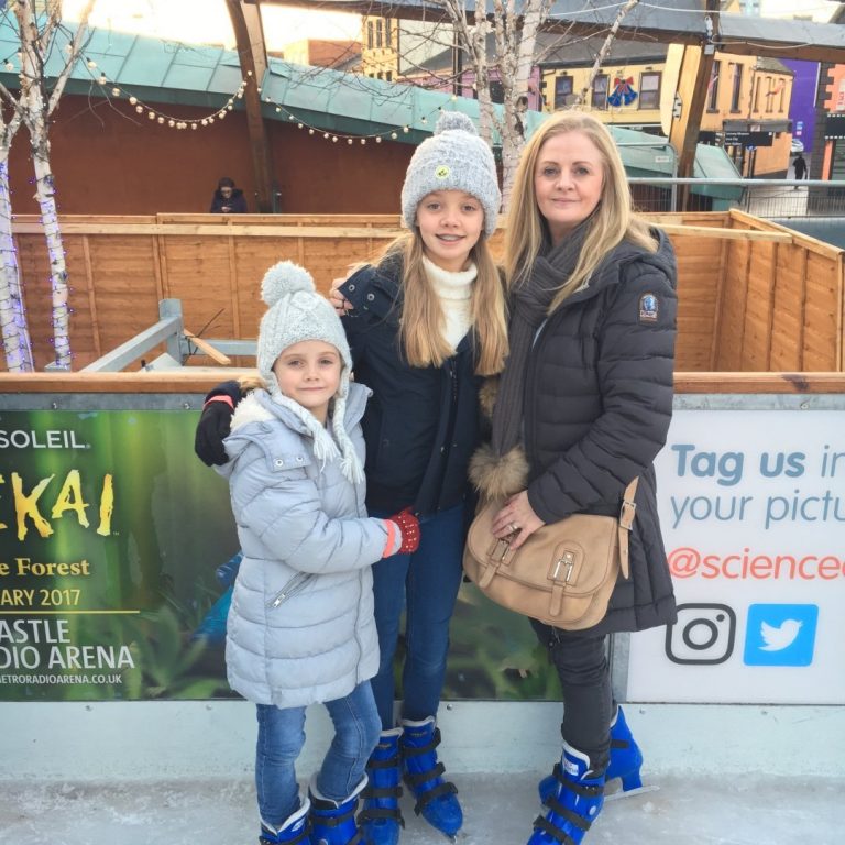 Is Rachel Brosnahan Jewish? Her Ethnicity And Family Life